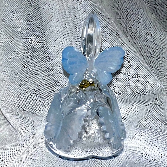 Art | Vintage Lead Crystal Bell With Light Blue Frosted Butterflies ...